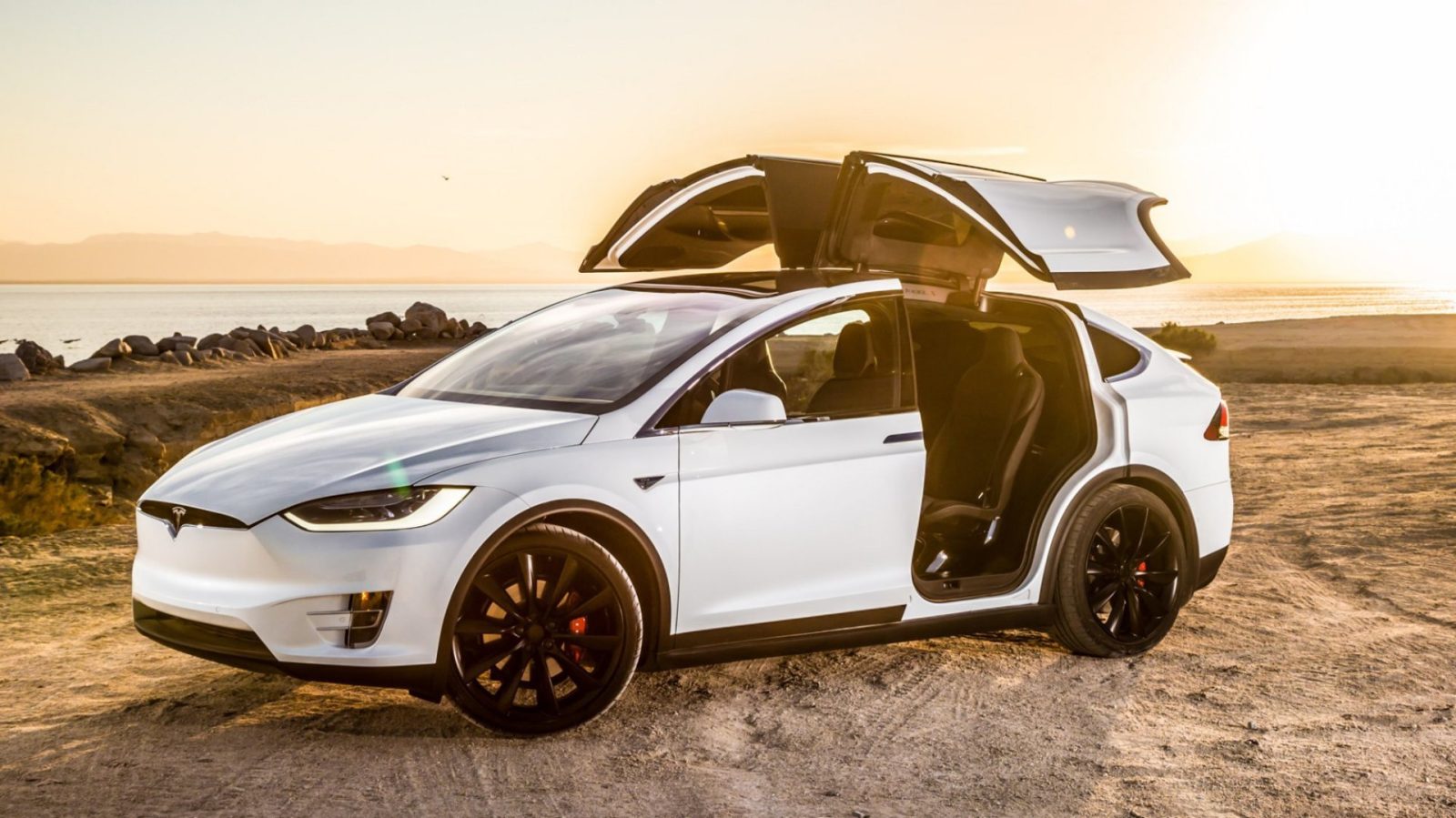 Tesla Model S e Model X: più economiche, con meno autonomia