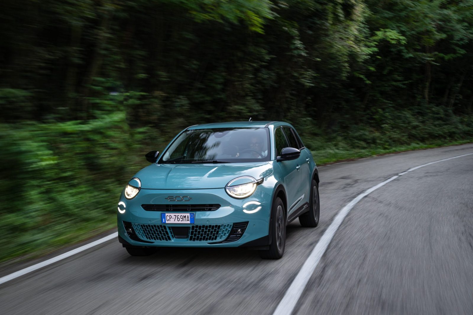 The FIAT 600 will expand its offer with the Hybrid version
