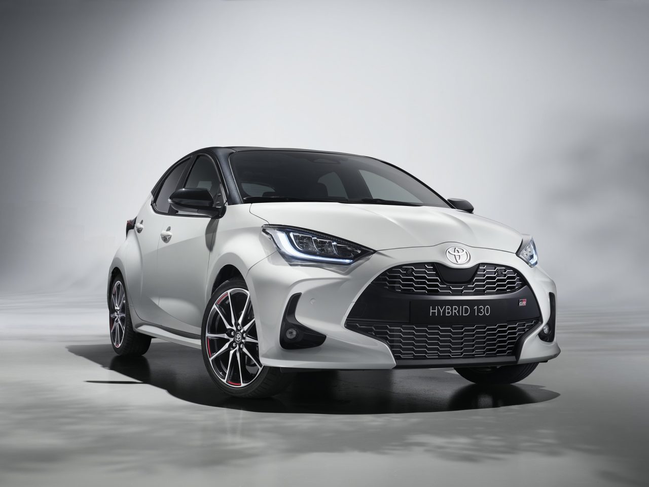 Nova Toyota Yaris: snažnija i opremljenija