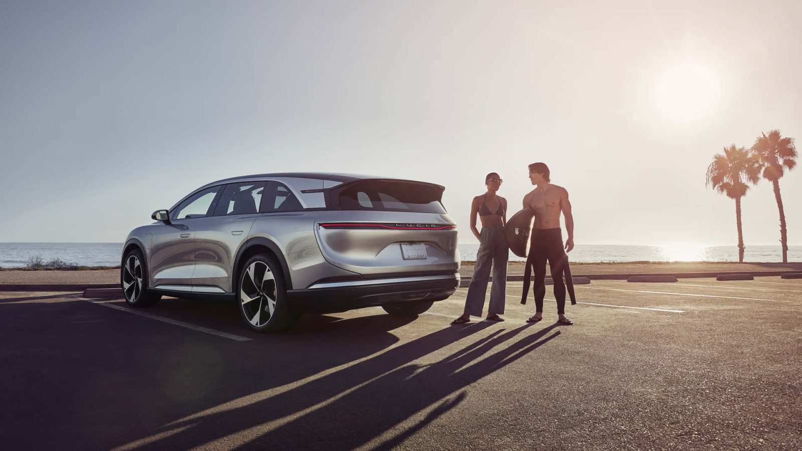 Lucid Motors is committed to fixing the software problems with its new ...