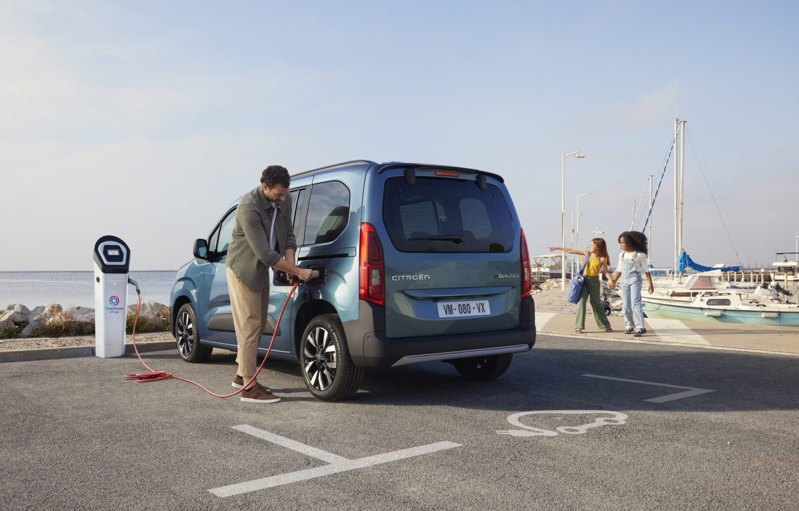 Stellantis is pricing the electric versions of its commercial vehicles ...