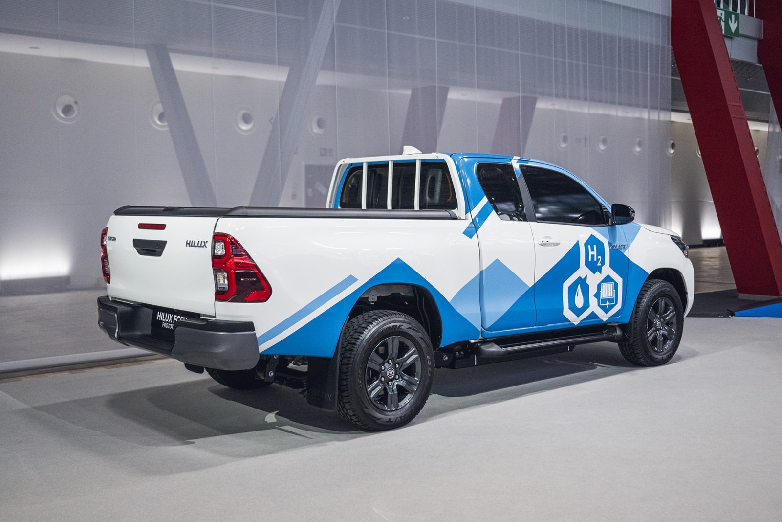 Toyota anuncia una nueva generación de vehículos FCEV e hidrógeno para 2026