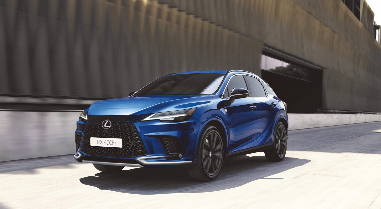 Lexus presenta el acabado ‘F Design’ en su modelo RX 450h+ híbrido ...