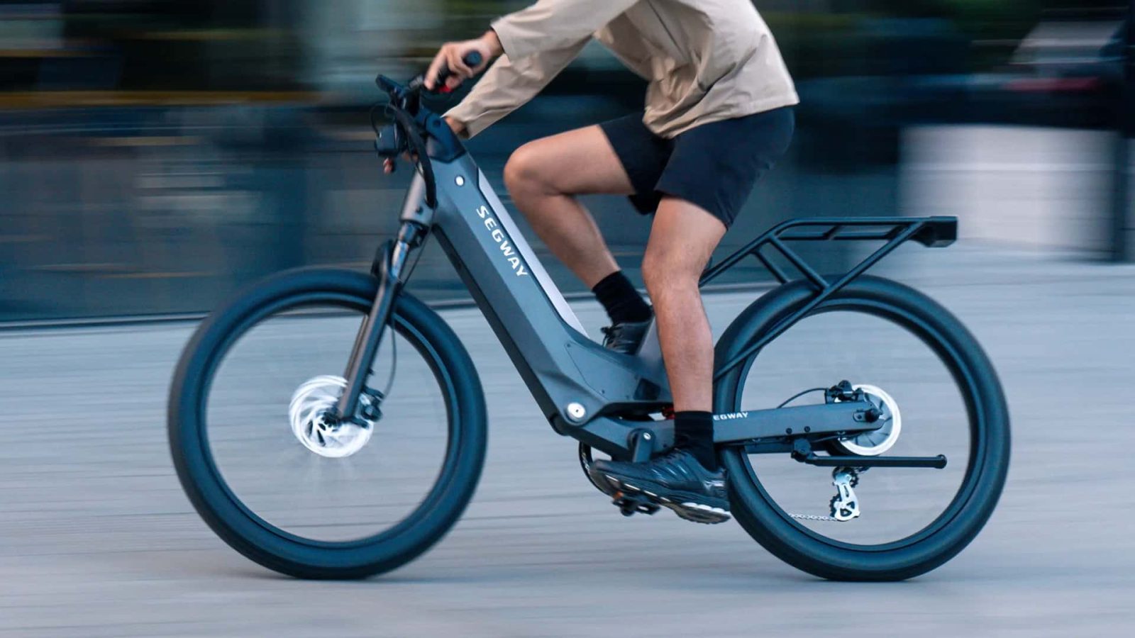 Segway-Ninebot presenta dos nuevas e-bikes para el mercado norteamericano