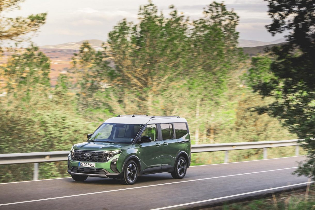 Ford Tourneo Courier 20