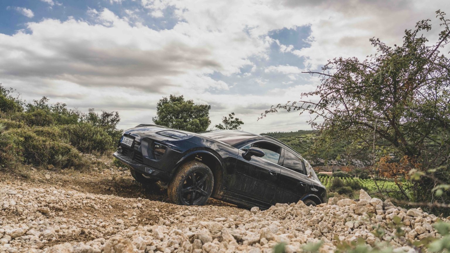 Der elektrische Porsche Macan ist bereit für die Inszenierung