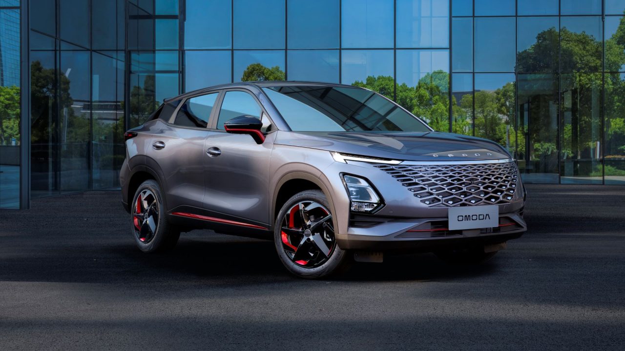 The OMODA 5 with a 185 hp turbo petrol engine starts at €22.900 in Spain