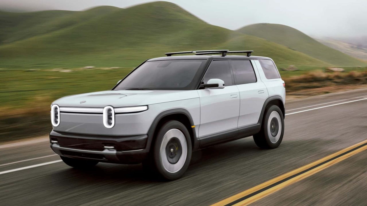 Rivian para la fábrica en Illinois hasta el 30 de abril