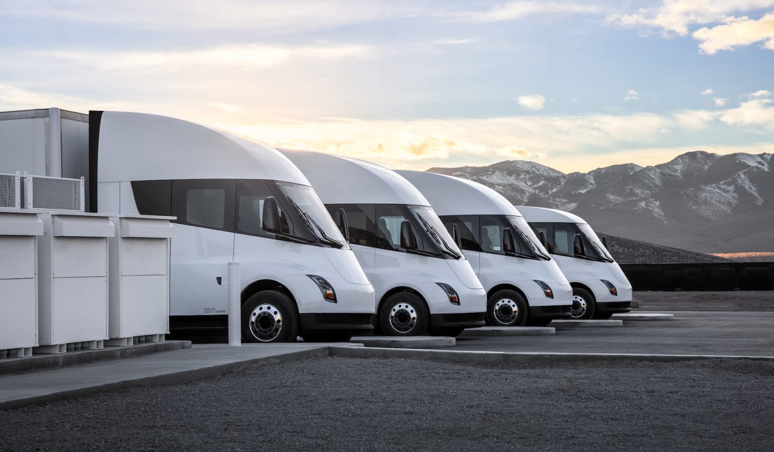 特斯拉正准备在欧洲推出其电动 Semi 卡车。