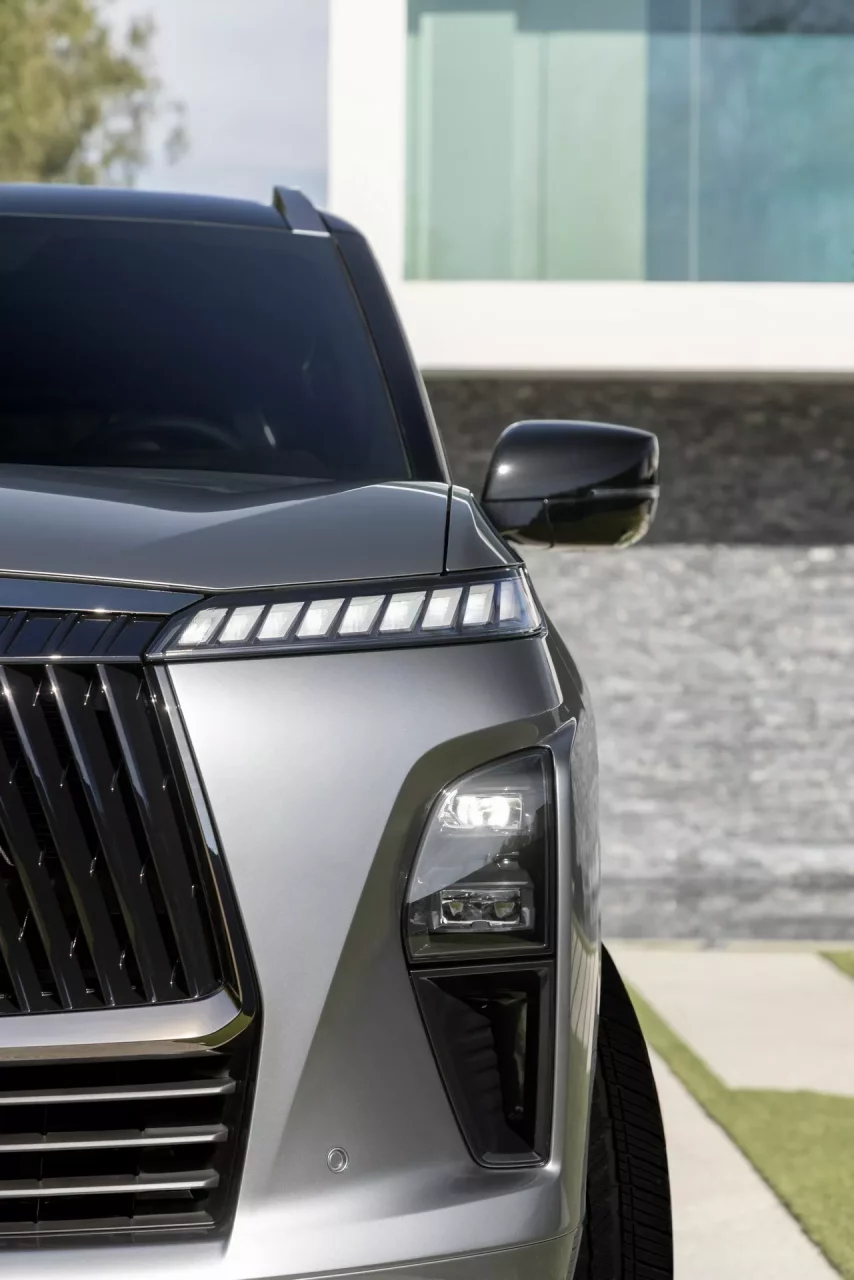 Infinty Qx 80 Suv 2025 Exterior (8)