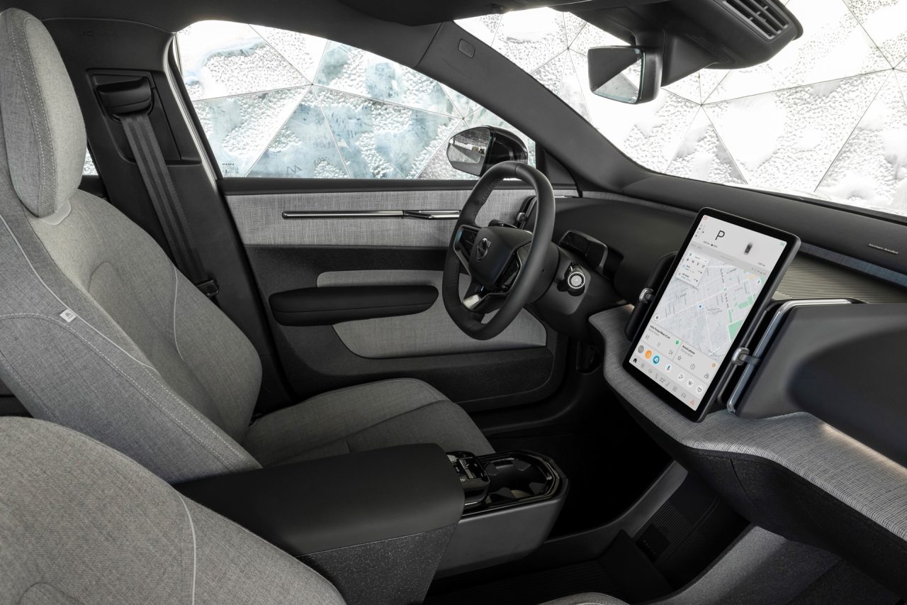Volvo Ex30 Vapour Grey Interior