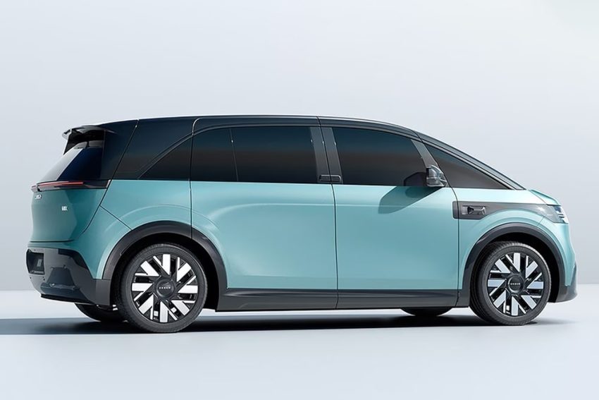 Zeekr službeno predstavlja svoj novi Mix električni kombi i svoju novu ...