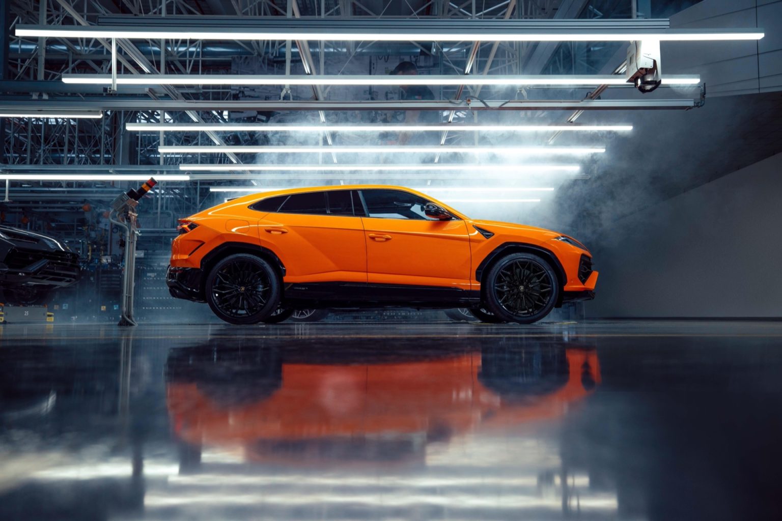 Mit 800 PS und dem ECO-Label der DGT ist der Lamborghini Urus SE das stärkste Plug-in-Hybrid-SUV ...