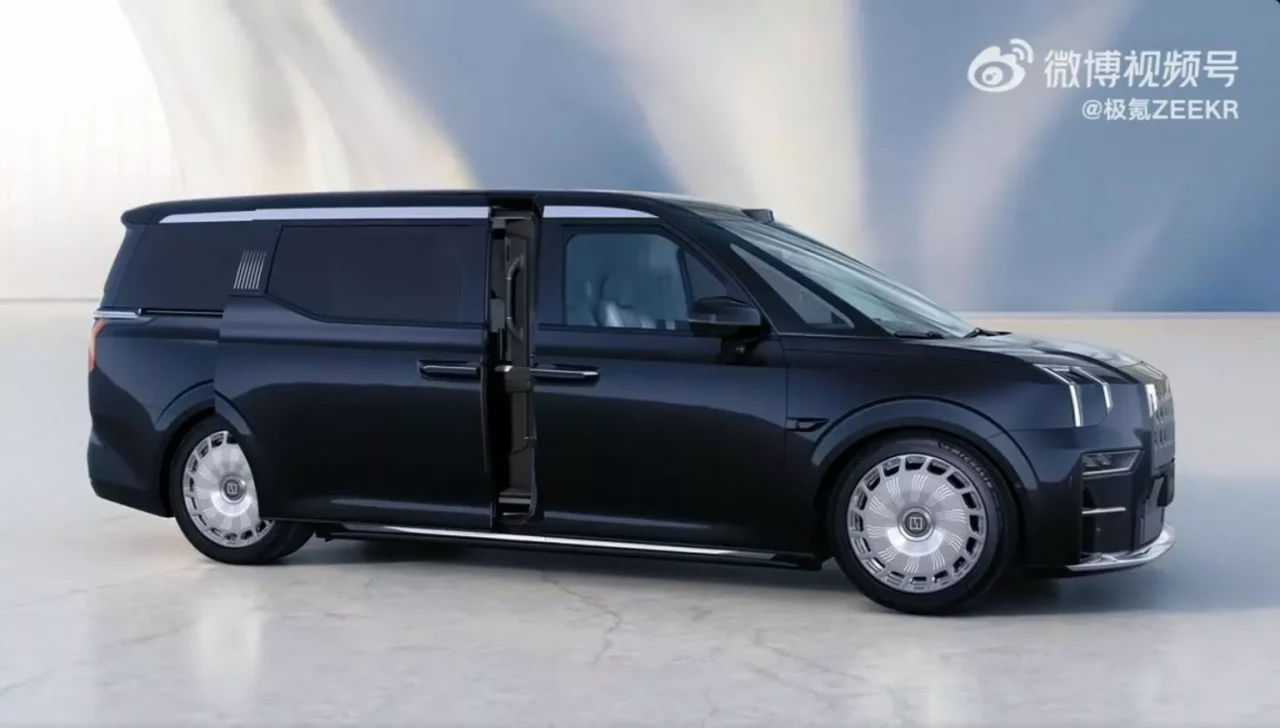 Zeerk 009 Grand, la versión de lujo del monovolumen