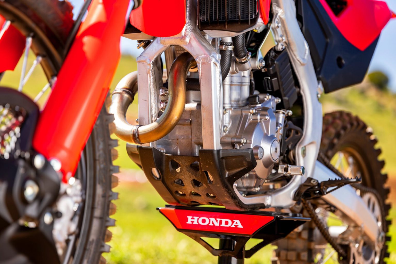 Honda CRF 2025: the motocross range is updated with improvements to the suspension, chassis and ...