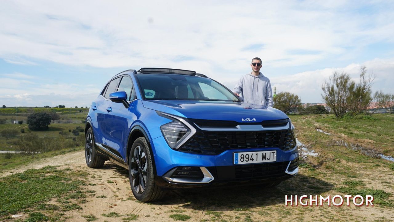 Kia Sportage PHEV; we thoroughly tested the plug-in SUV leader in ...