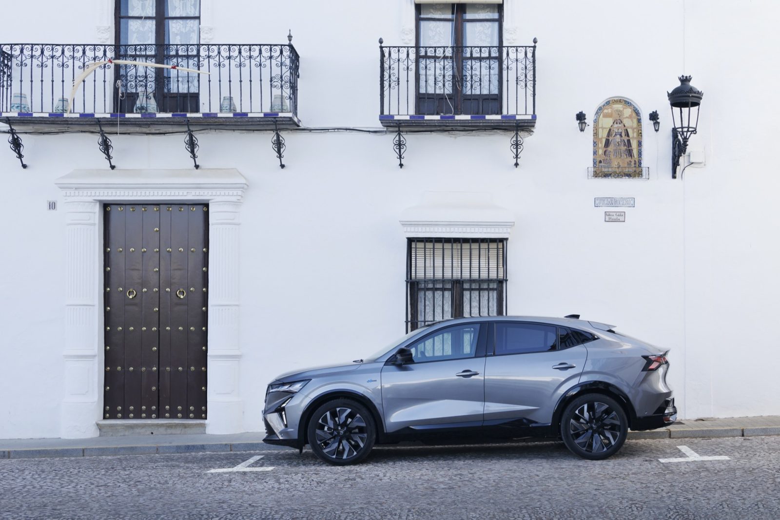 Renault Rafale Grey Photo