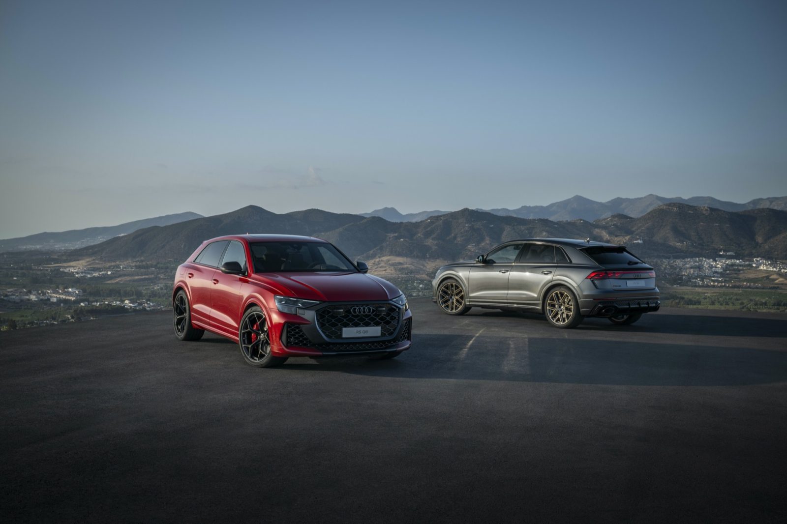 El Audi más potente, el RS Q8 performance con motor V8 se pone a prueba ...