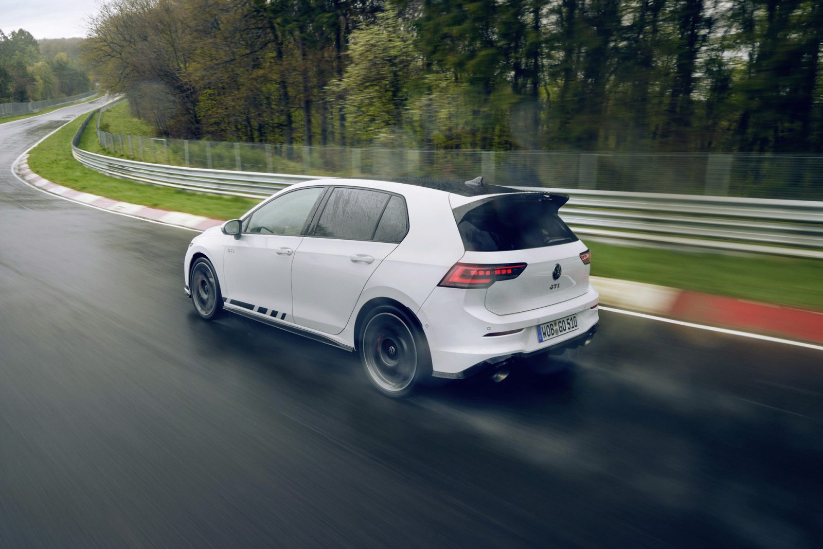 Golf GTI Clubsport 8.5: la GTI più potente con 300 CV e 267 km/h