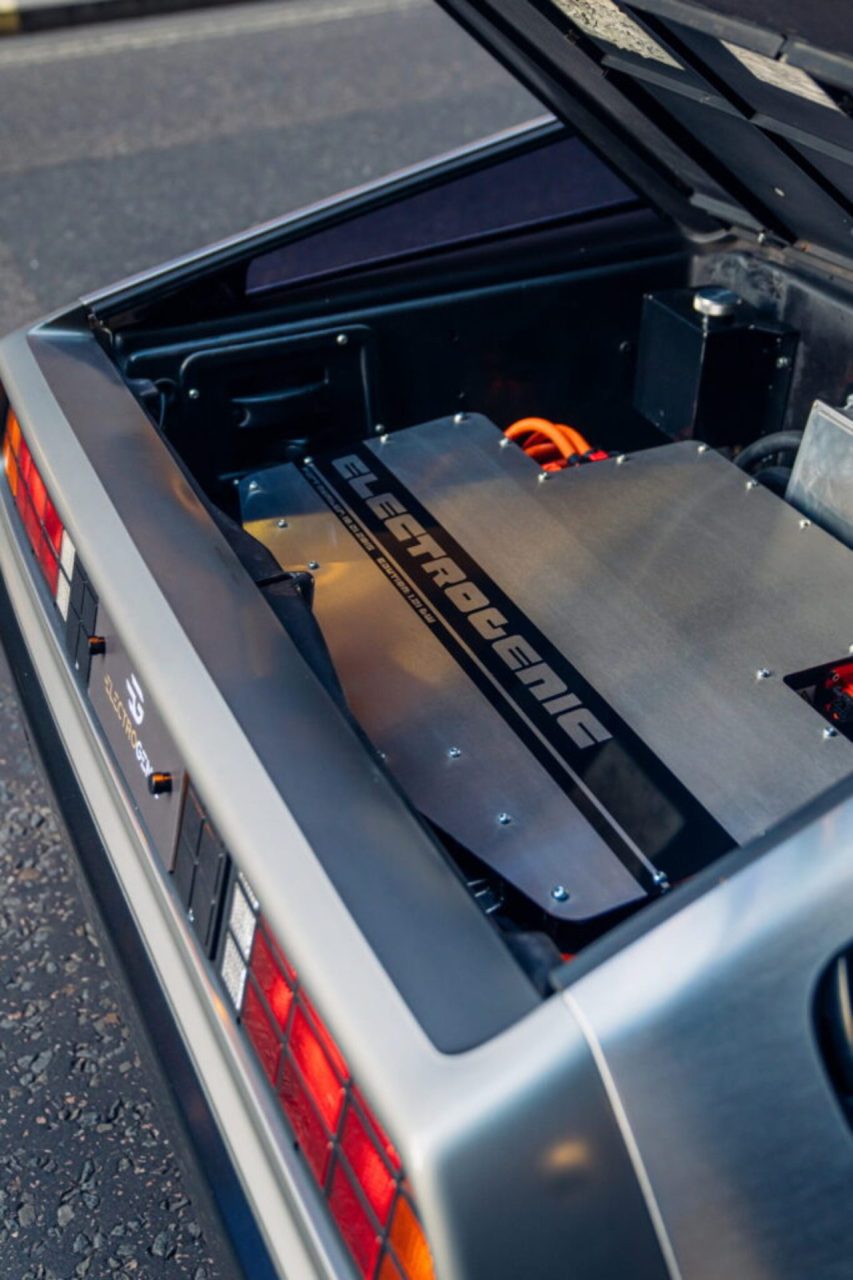 DeLorean DMC-12 EV: Un viaje al futuro… ¡con motor eléctrico!