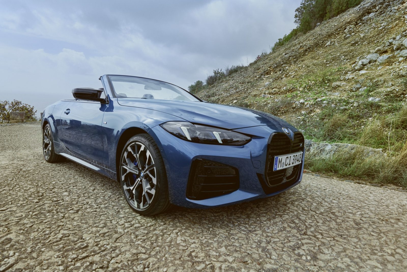 Ne vale la pena la rinnovata BMW Serie 4? Prezzi e dettagli che ...