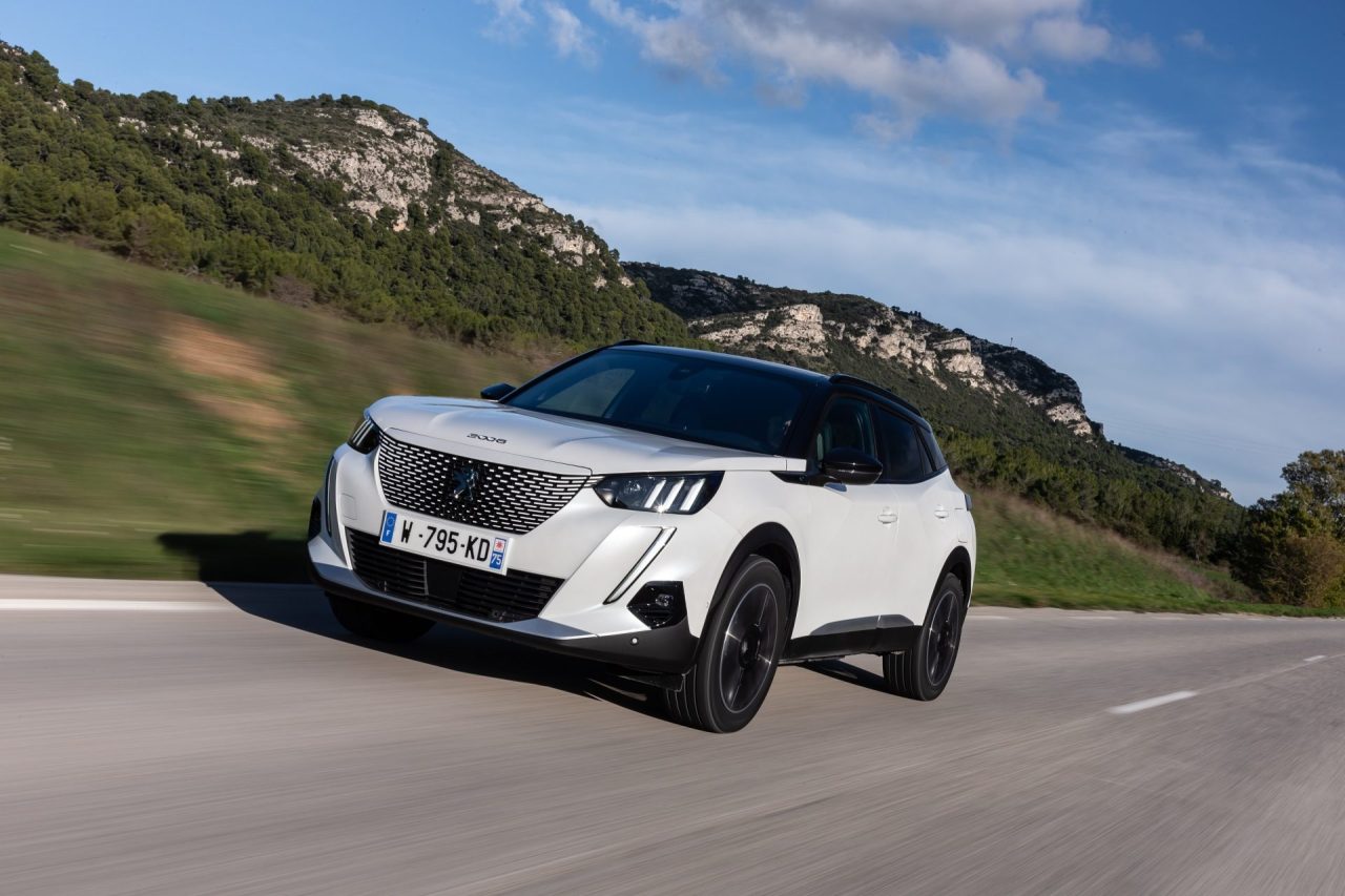 Peugeot 2008 achieves ECO label with the new Hybrid version