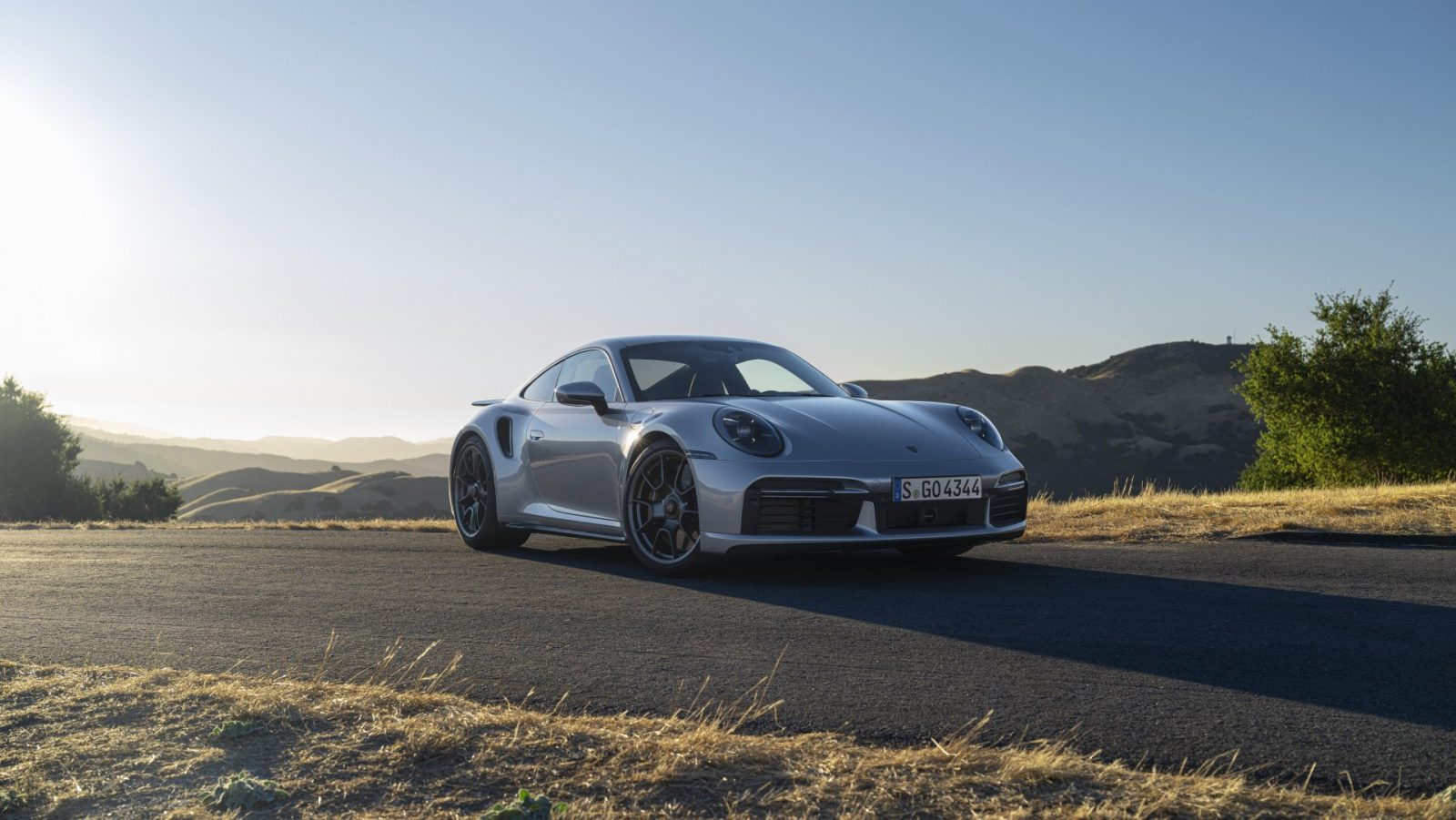 Der Porsche 911 Turbo wird im Jahr 2025 über eine Hybrid-Mechanik verfügen
