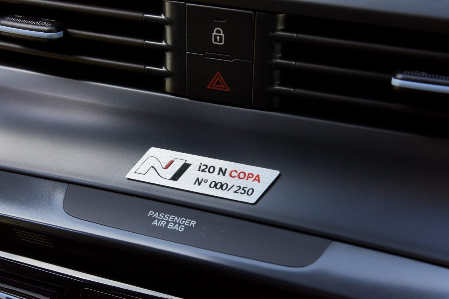 The Hyundai i20N says goodbye in Spain with the Copa edition