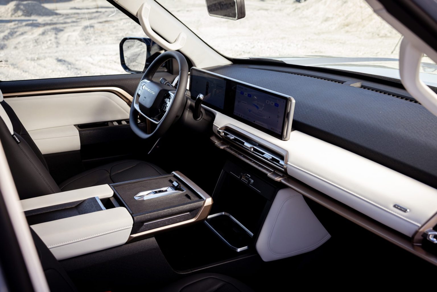 Maxus presents its new electric pick-up truck eTerron 9