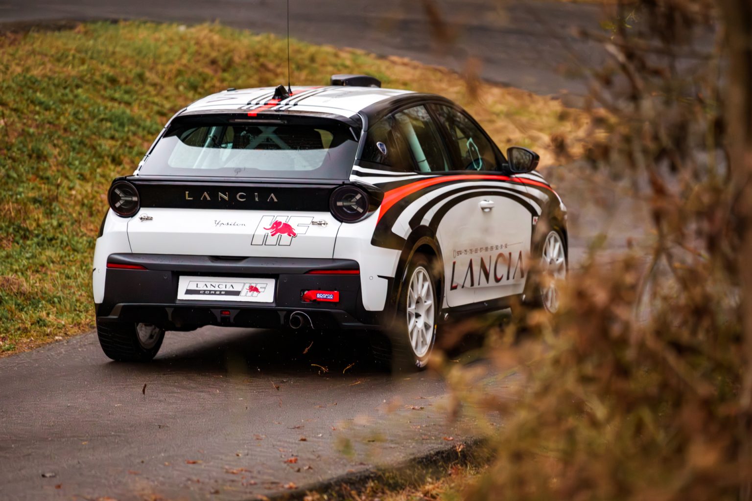 The 4 HP Lancia Ypsilon Rally212 HF comes to light in the Balocco tests