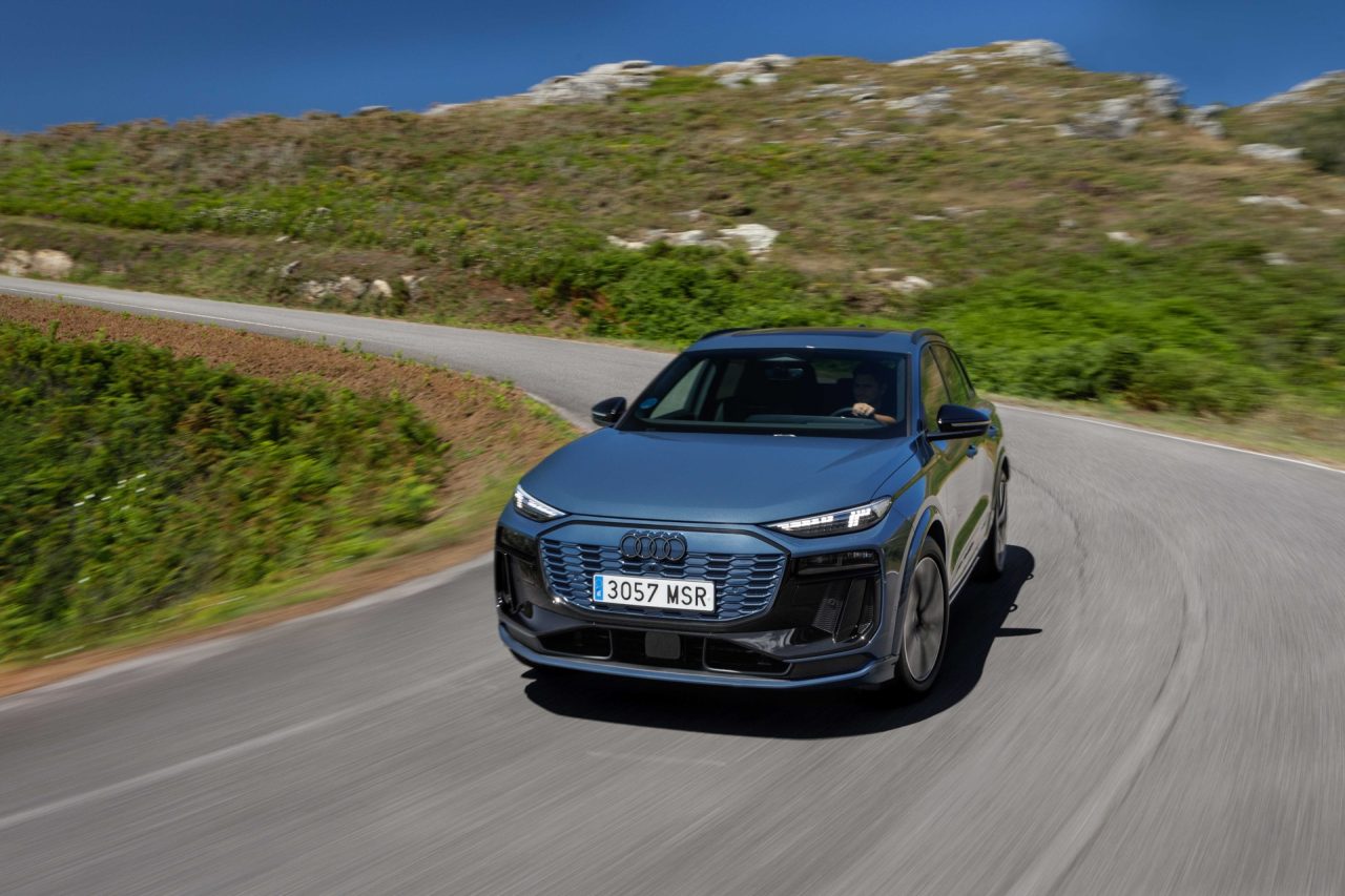 We tested the Audi Q6 e-tron, the electric SUV that puts Audi back at ...