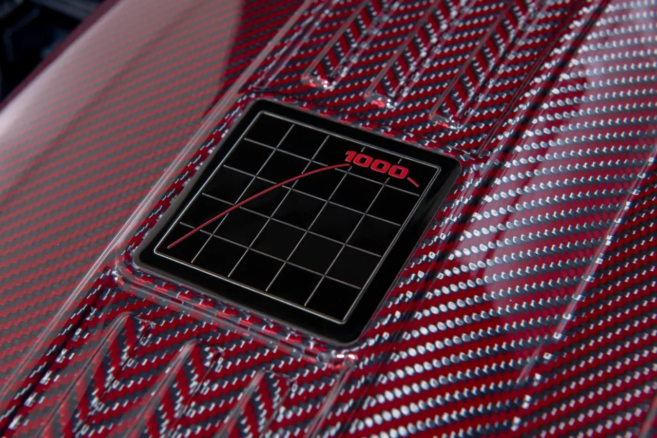 BRABUS-GTS-interior-motor (28)