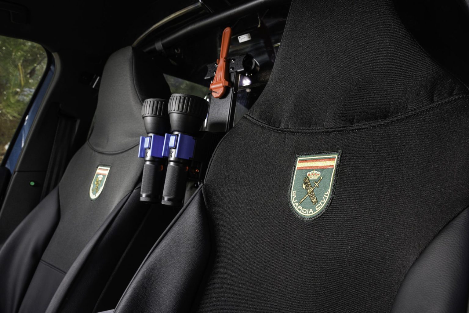 CUPRA delivers 84 units of the 231CV CUPRA Born e-Boost to the Civil Guard