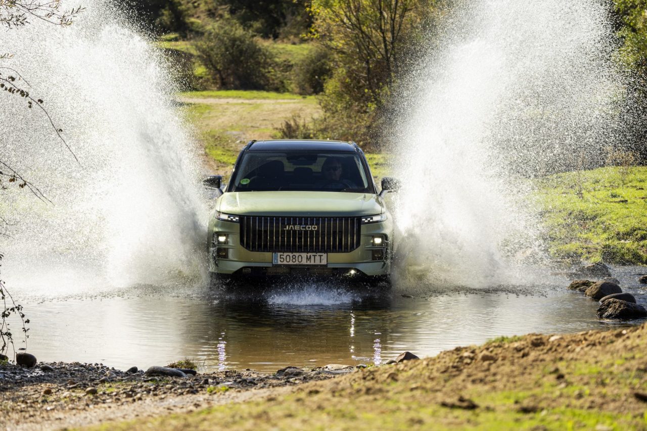 Isprobajte JAECOO 7: kineski SUV s pogonom 4×4, atraktivnim dizajnom i cijenama od 33.900 € koji ...