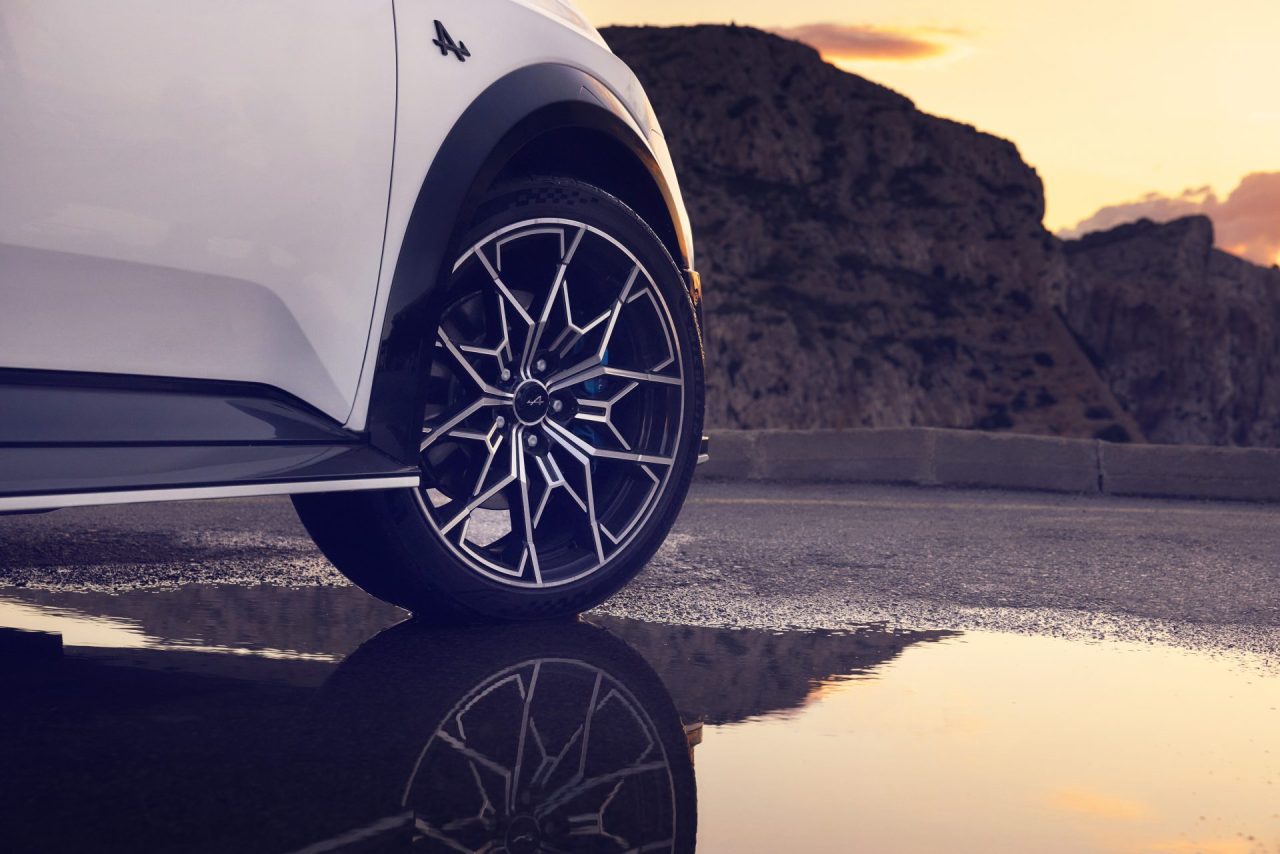 Michelin has developed three special tires for the new A290 in ...