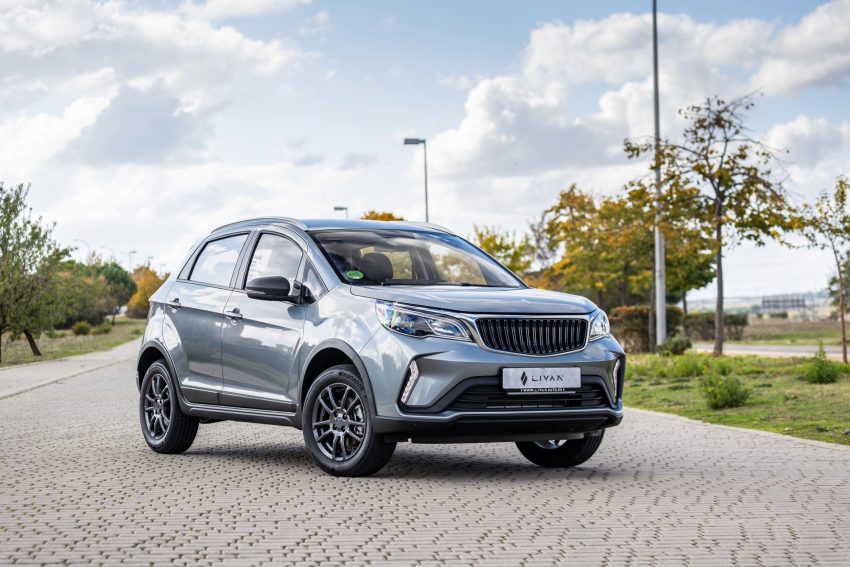 La Dacia Sandero ha un osso duro: questo è il Livan X3 Pro, un SUV ...