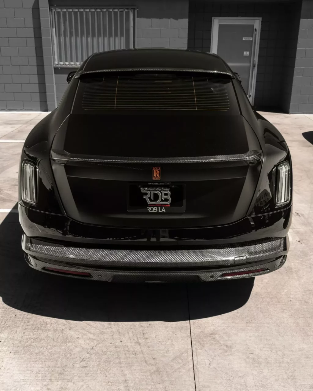 Rolls Royce Specter Ev Carbon (9)