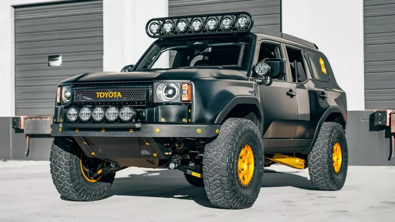 Hvis du vil have en Toyota Land Cruiser designet til eventyr, vil du ... Hvis du vil have en Toyota Land Cruiser designet til eventyr, vil du ...