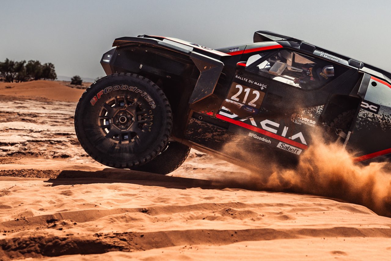 Cristina Gutiérrez i Dacia: el duo que desafiarà el Dakar 2025 amb Loeb ...