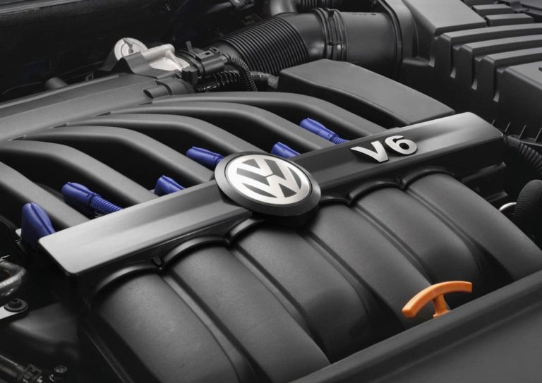 Volkswagen says goodbye to the VR6 engine: the end of an icon with 34 ...