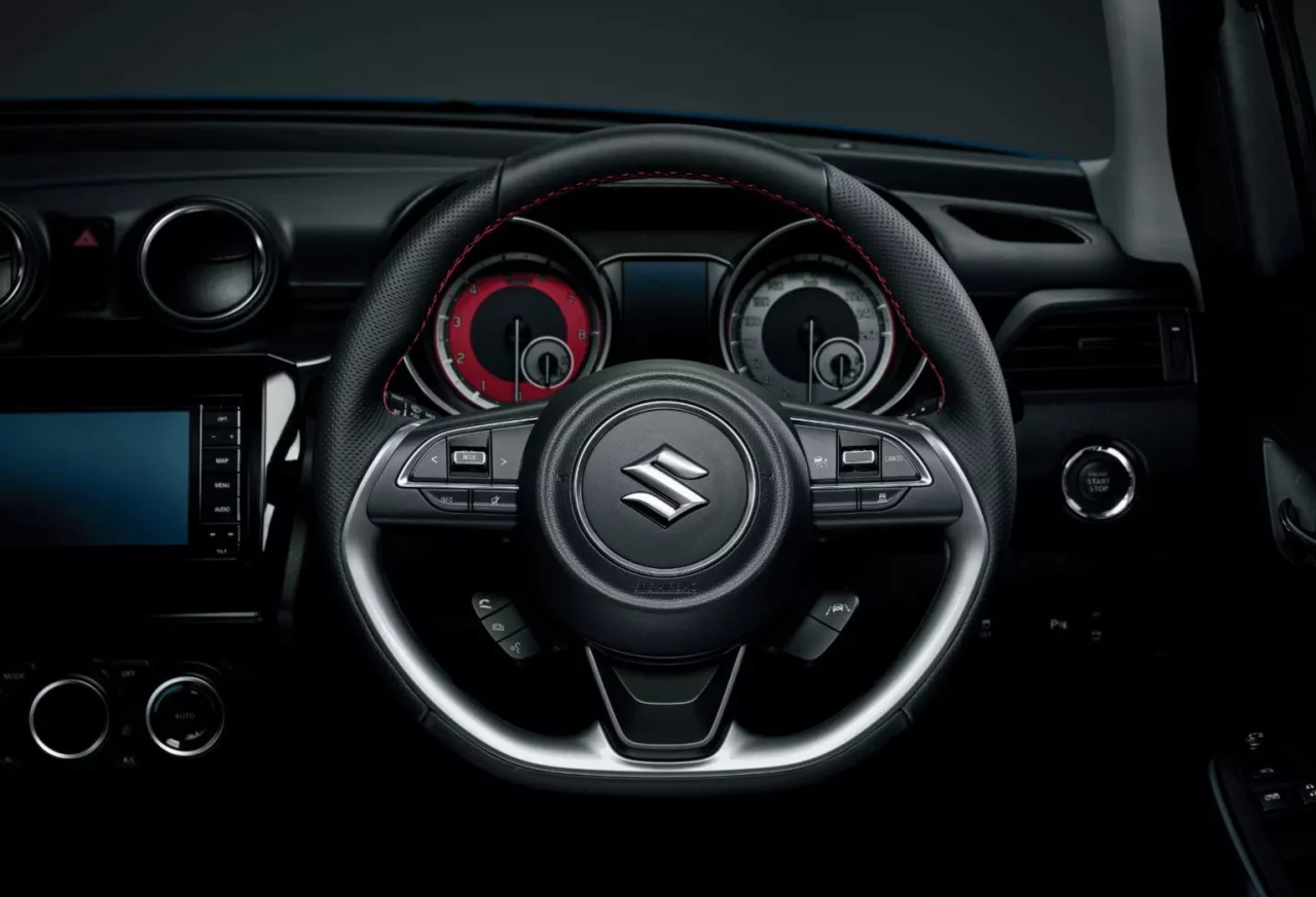 Interior da edição final do Suzuki Swift Sport Zc33s (5)