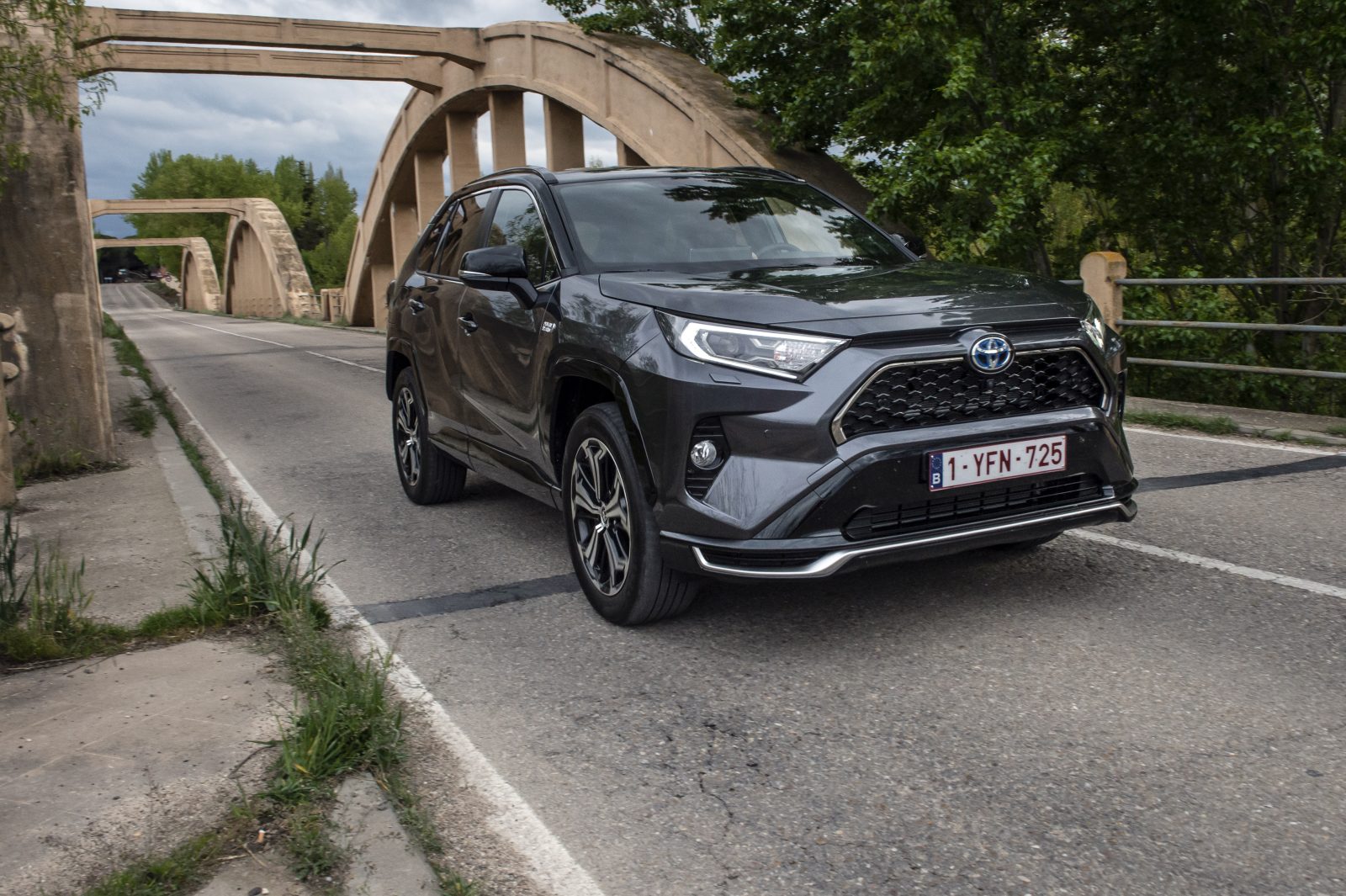 Toyota RAV4 煥然一新，將於 2026 年上市，經過改進並強化其形象