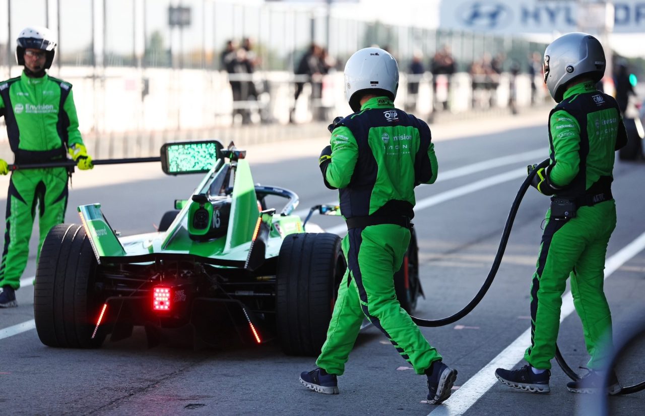 Pit Stops are coming to Formula E for ultra-fast recharging