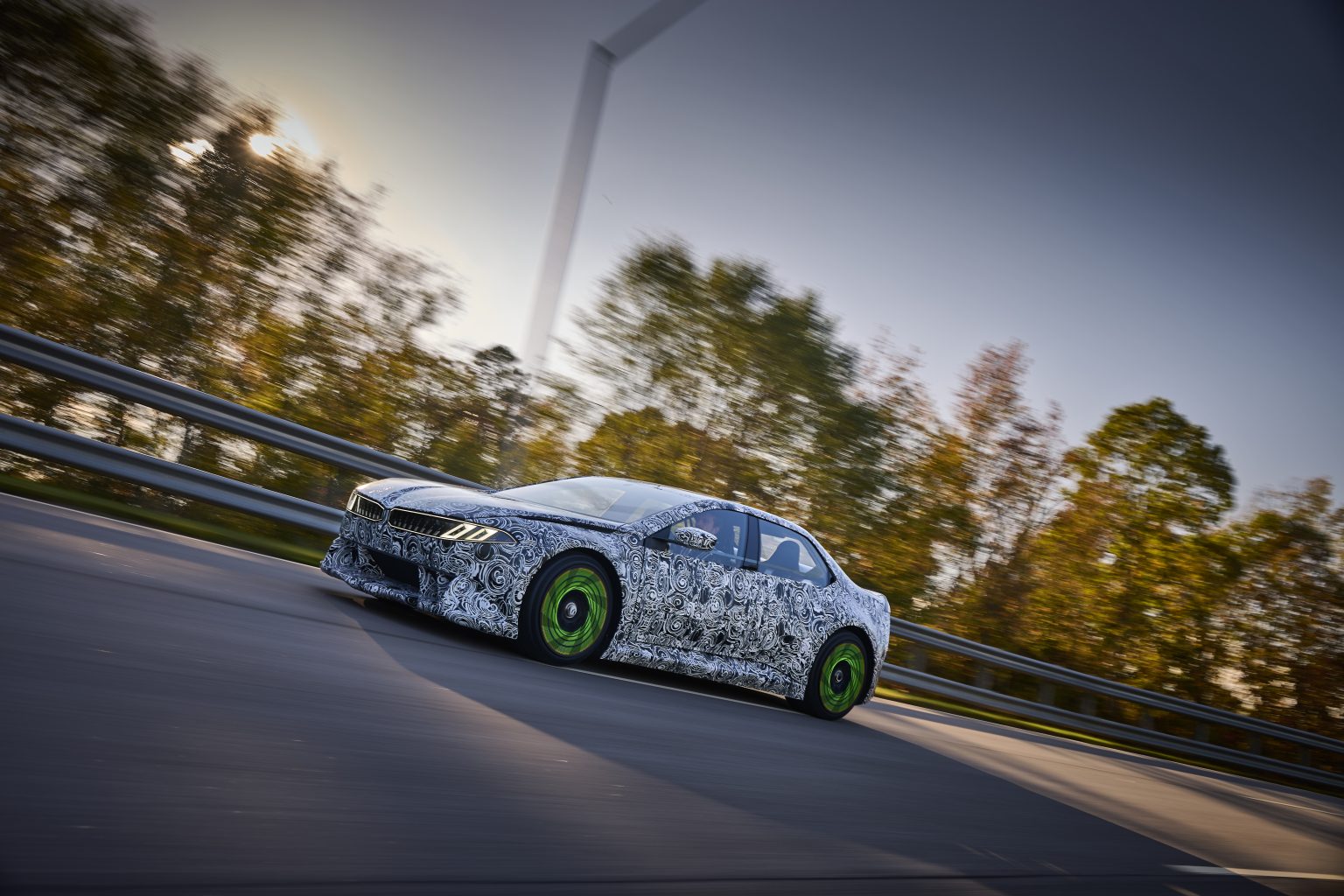 BMW präsentiert sein Heart of Joy-Steuergerät für die Neue Klasse