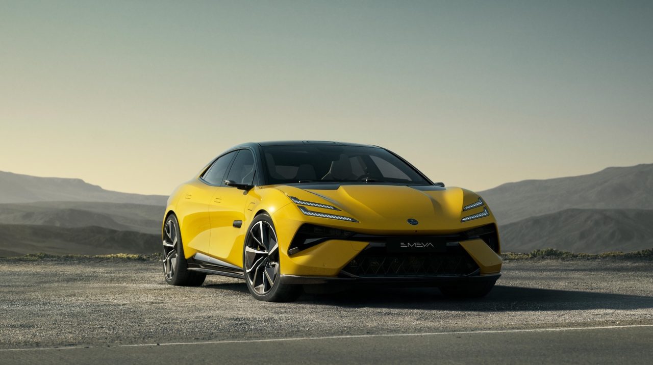 Lotus actualiza su gama de modelos eléctricos para 2025