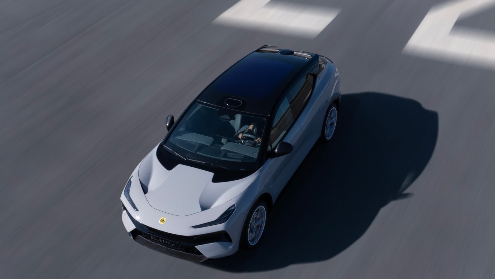 Lotus actualiza su gama de modelos eléctricos para 2025