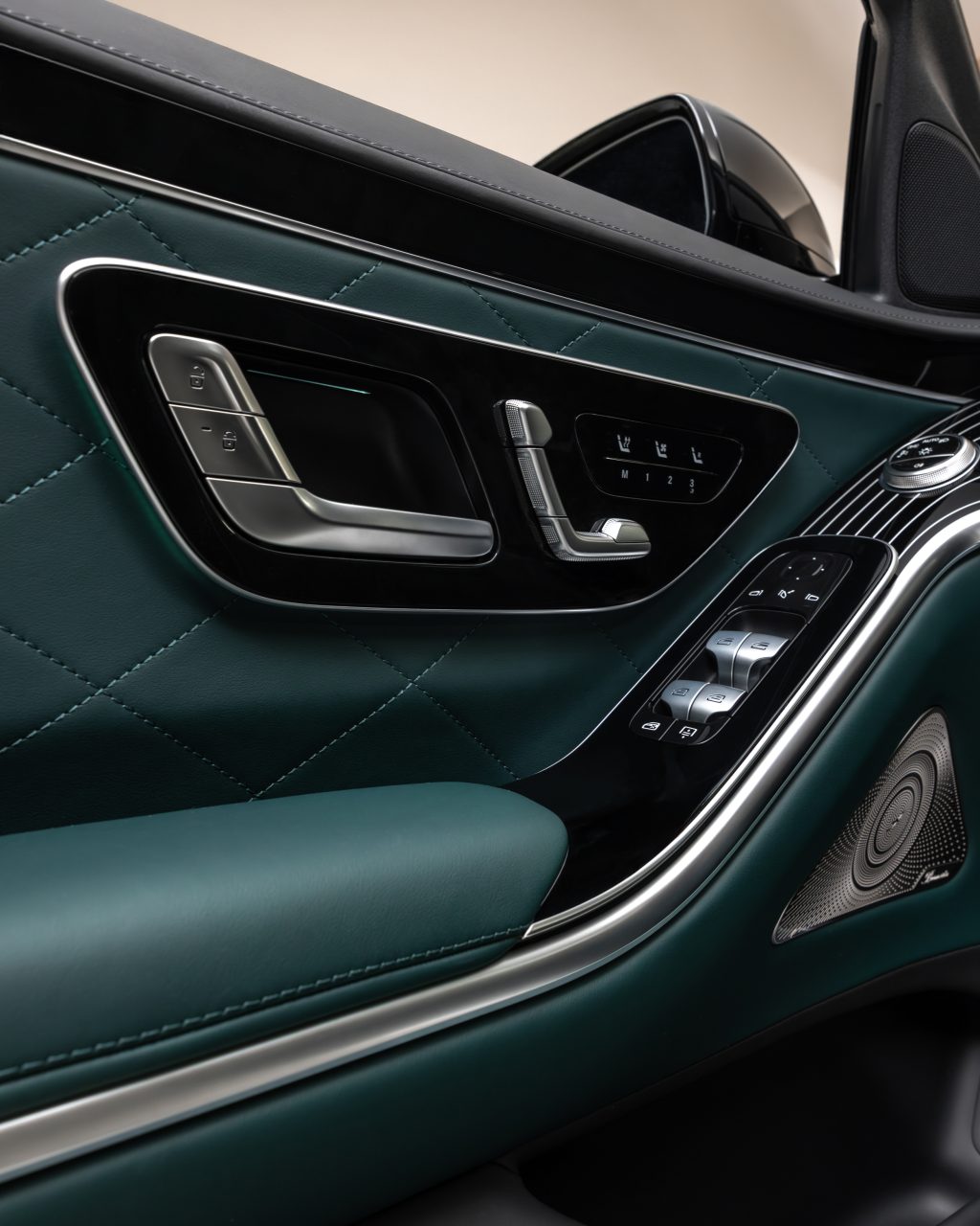 2025 S Class: Mer individualitet, intelligens och förträfflighet med ...