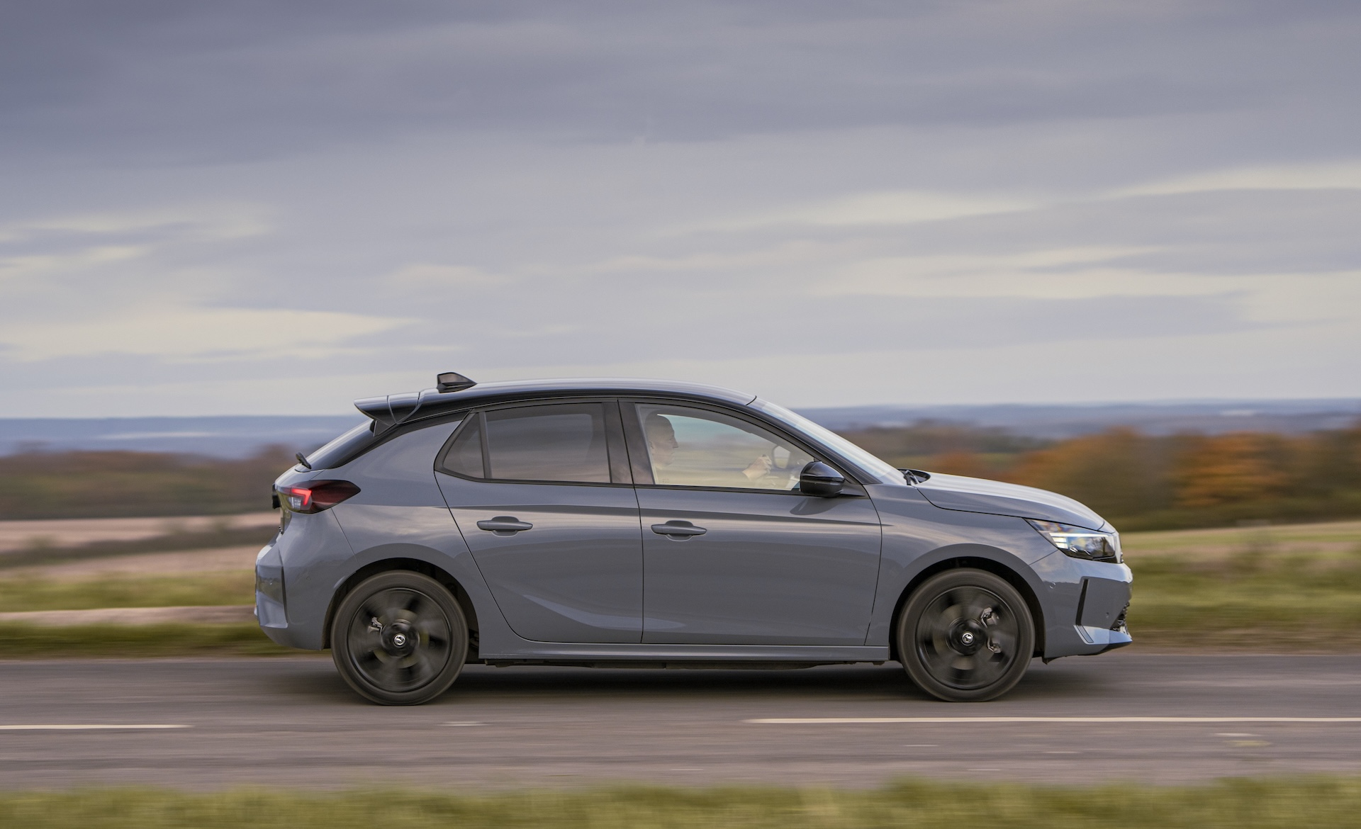 Stellantis updates its urban electric vehicles with greater range