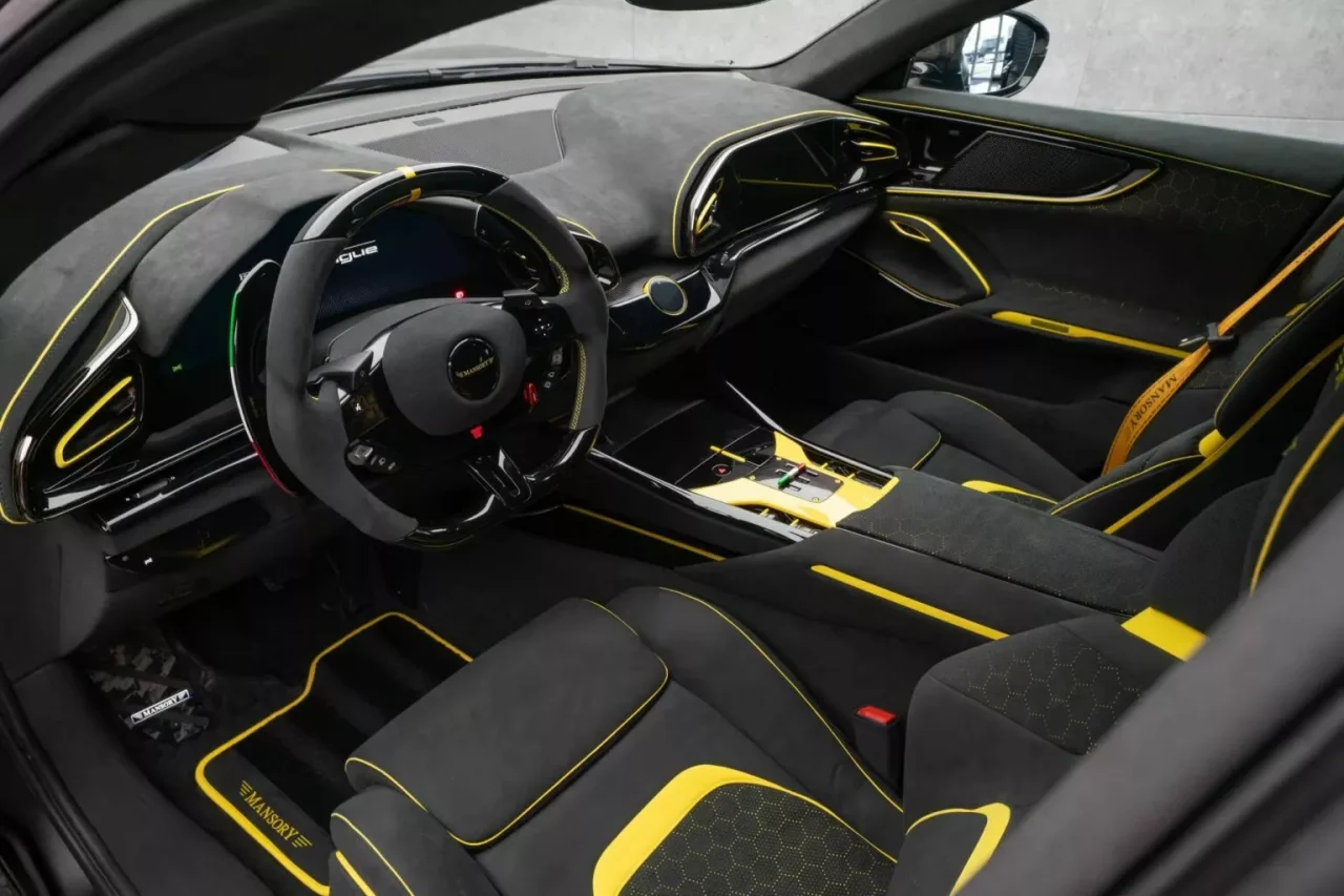 Mansory Ferrari Purosangue Interior (1)