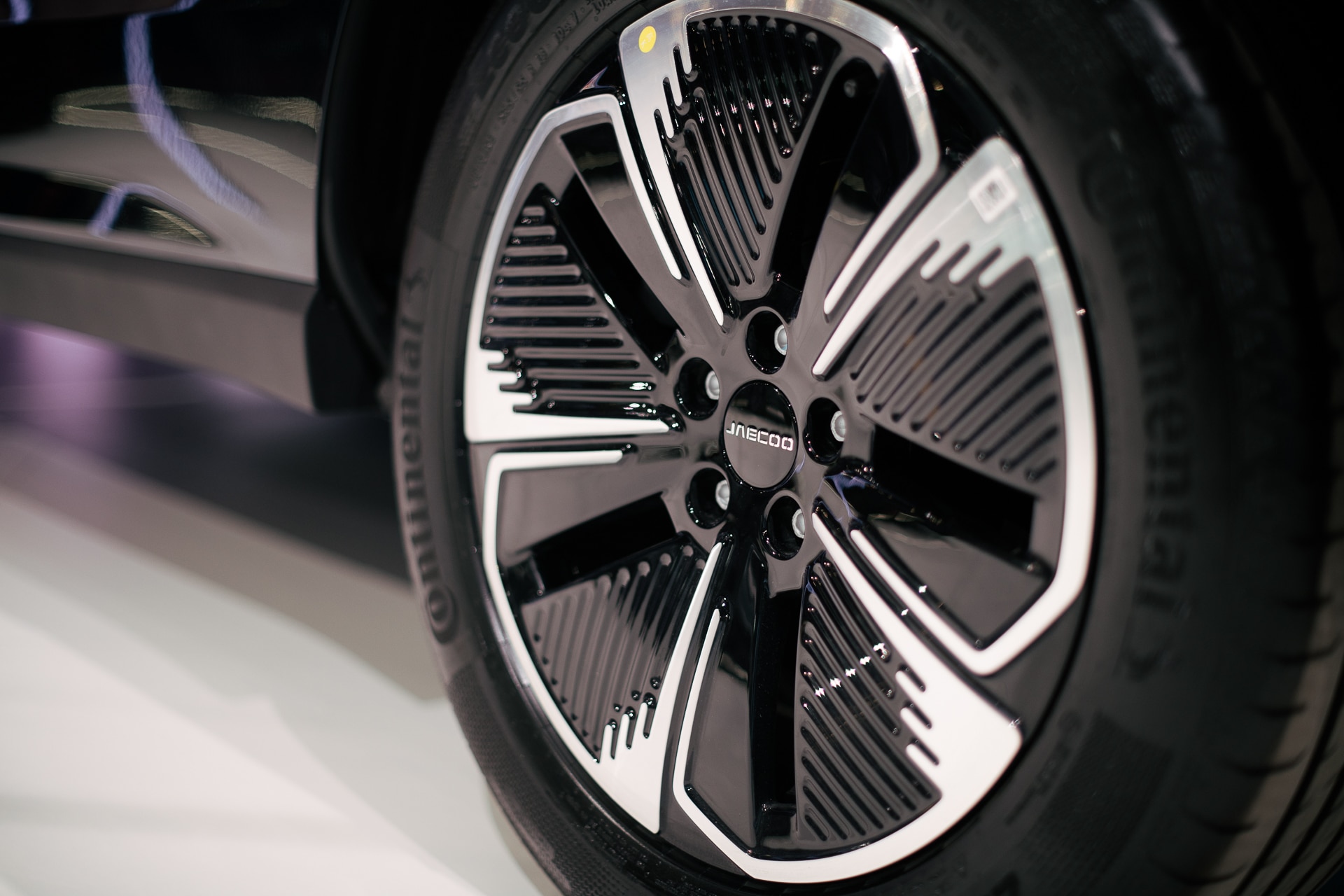 New JAECOO 5: brutal design, off-road spirit and very competitive price